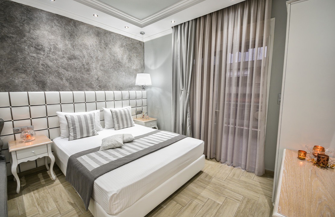 Deluxe Studio 2nd Floor - Elena’s Apartments